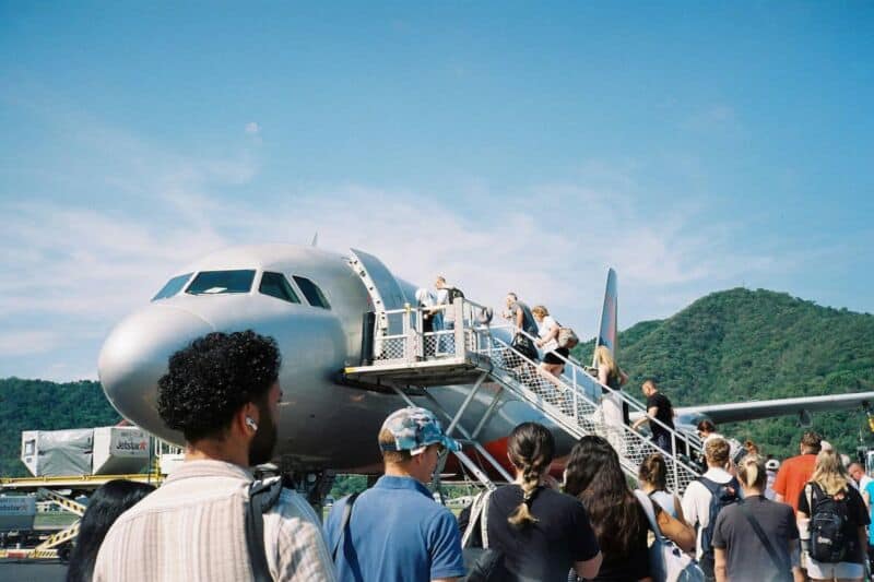 What Do Different Airplane Boarding Groups Mean, and How Can You Board ...